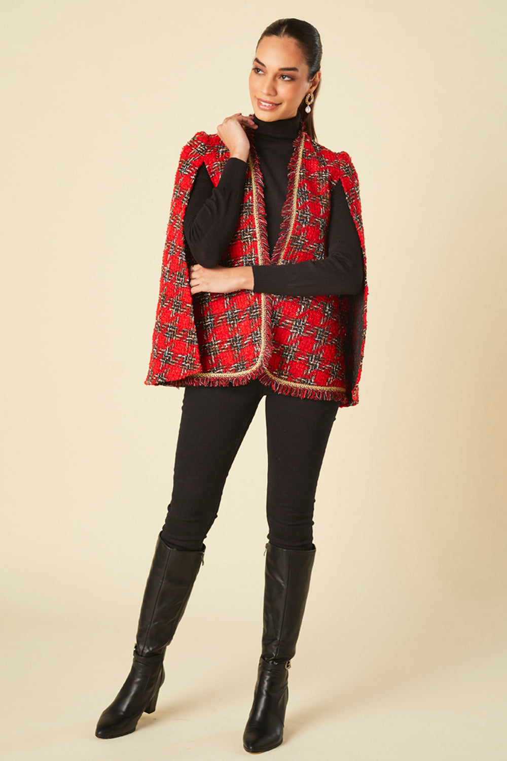Festive Statement Cape – Pinwheel